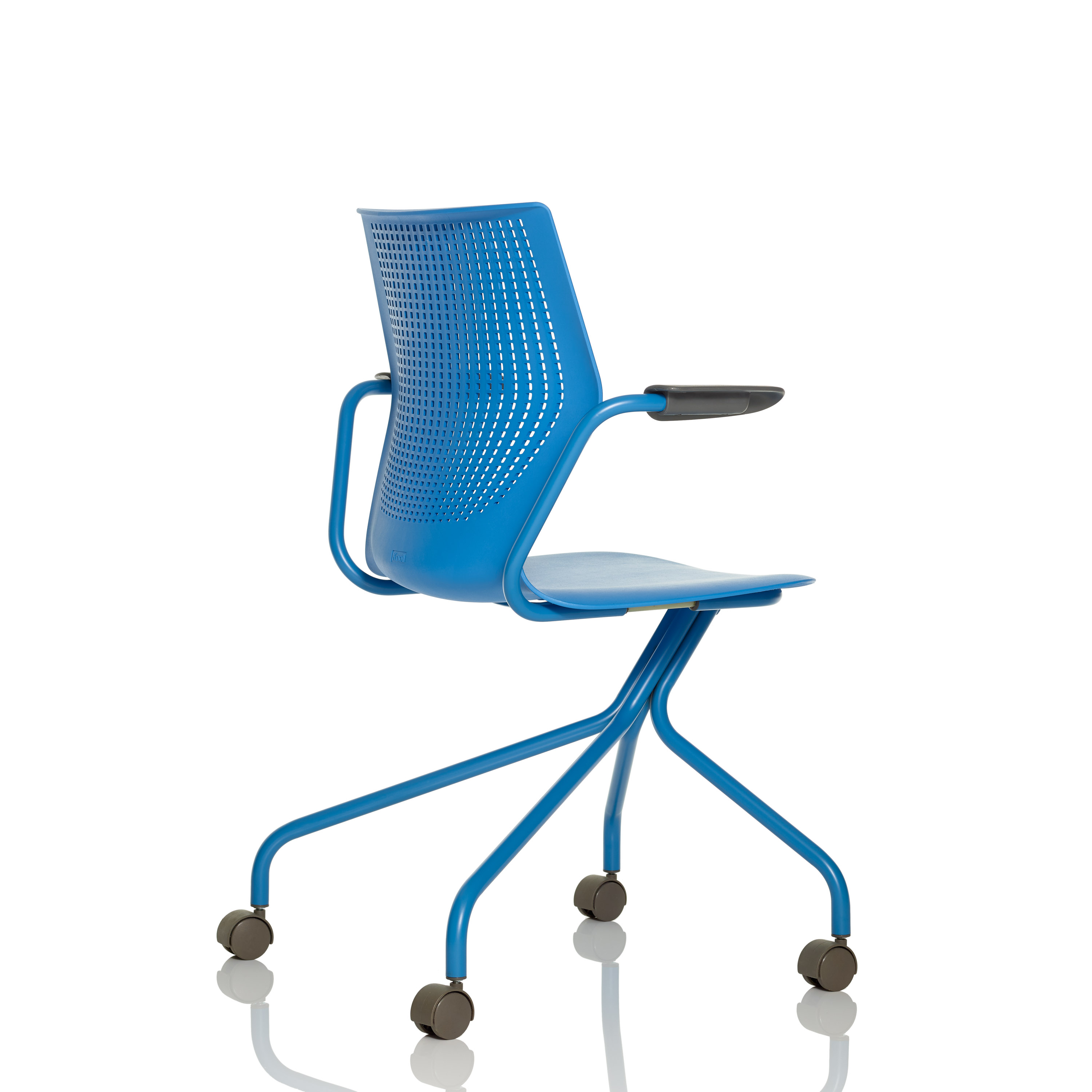 MultiGeneration by Knoll® Stacking Base Ergonomic Side Chair