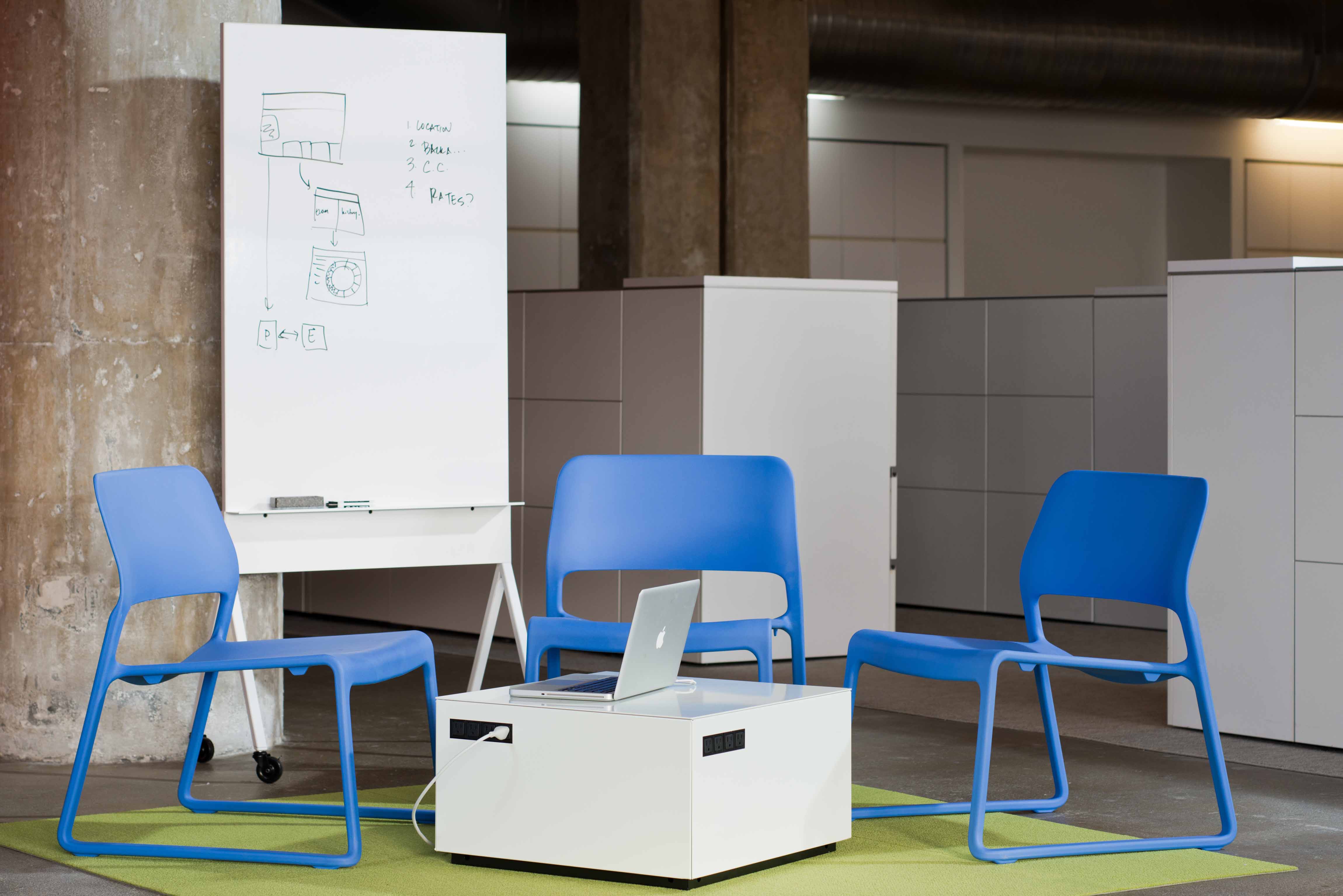 Scribe® Mobile Markerboard | Knoll