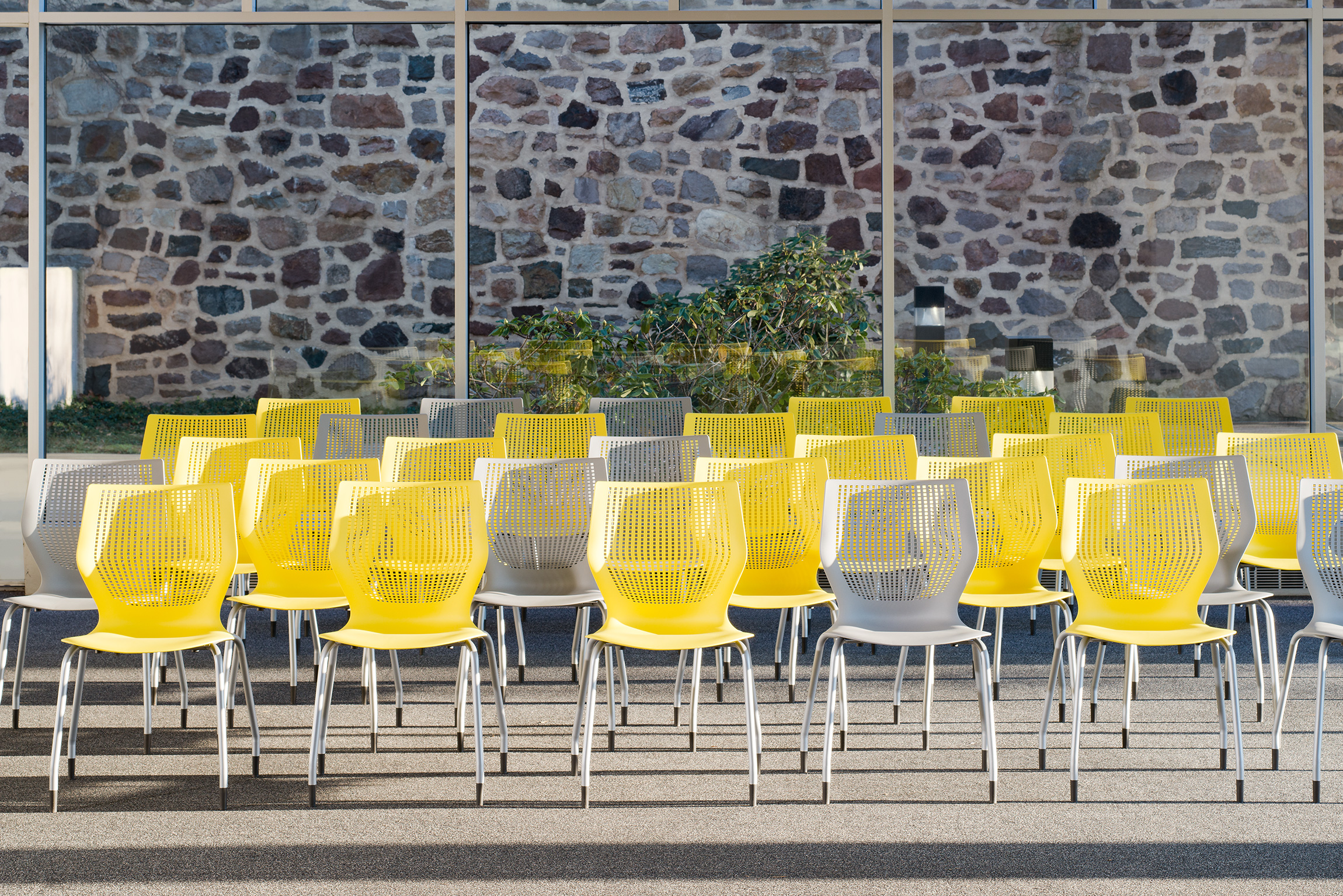 MultiGeneration by Knoll® Stacking Base Ergonomic Side Chair
