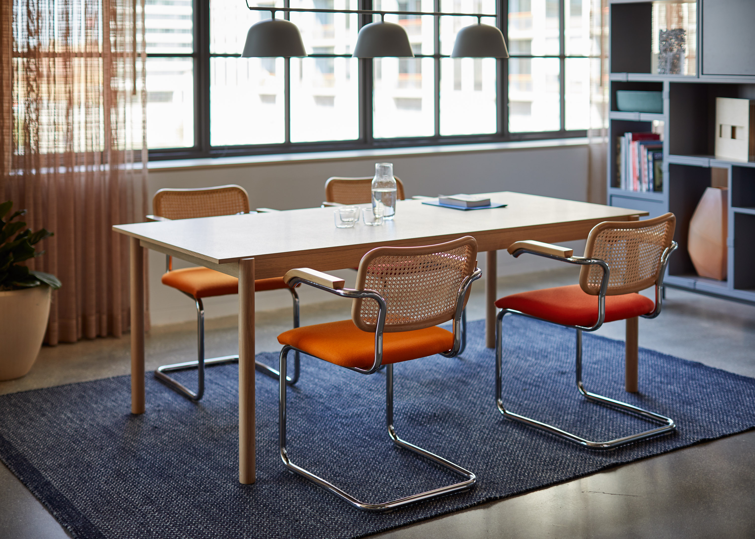 Cesca™ Chair | Knoll