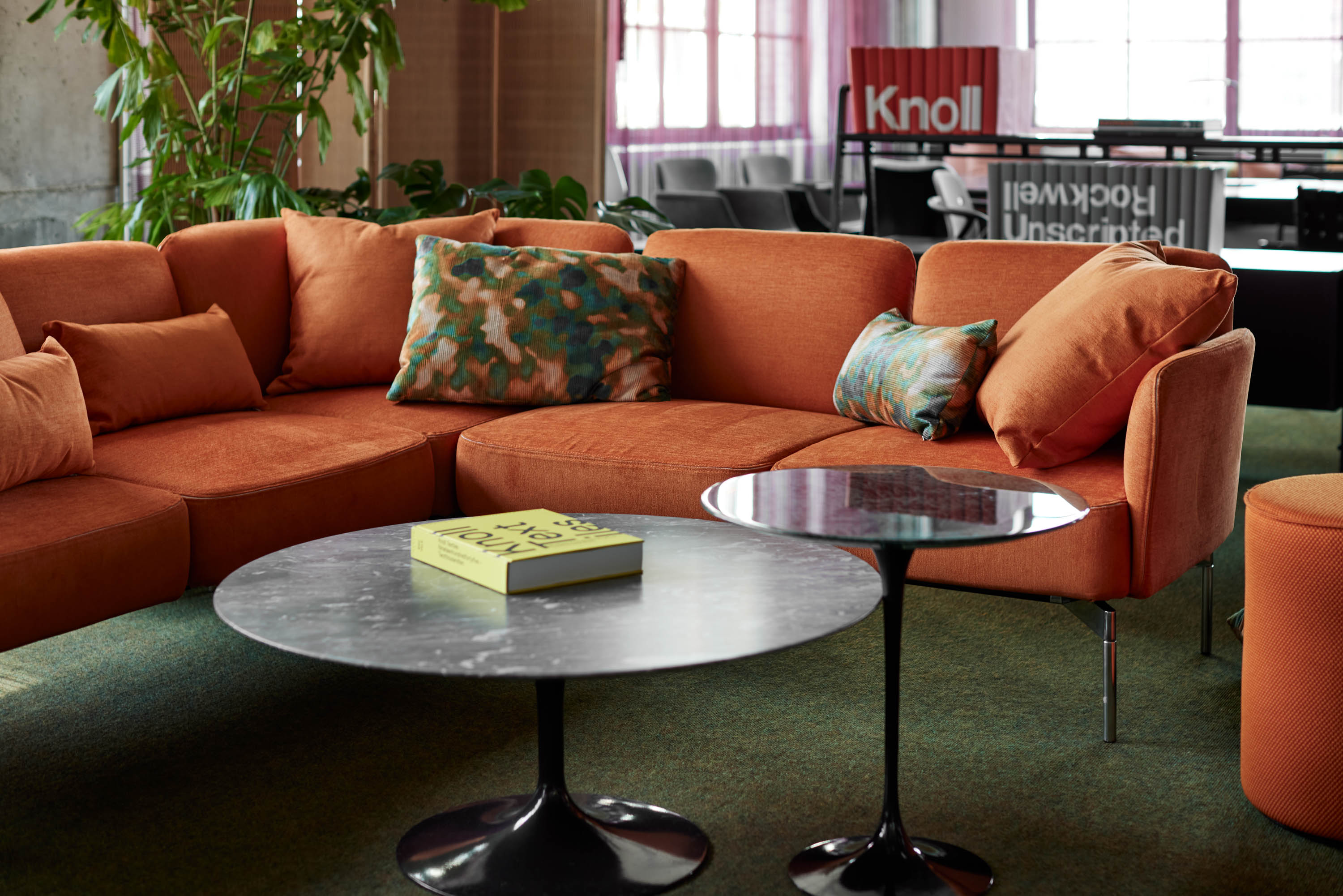 Saarinen Side Tables | Knoll