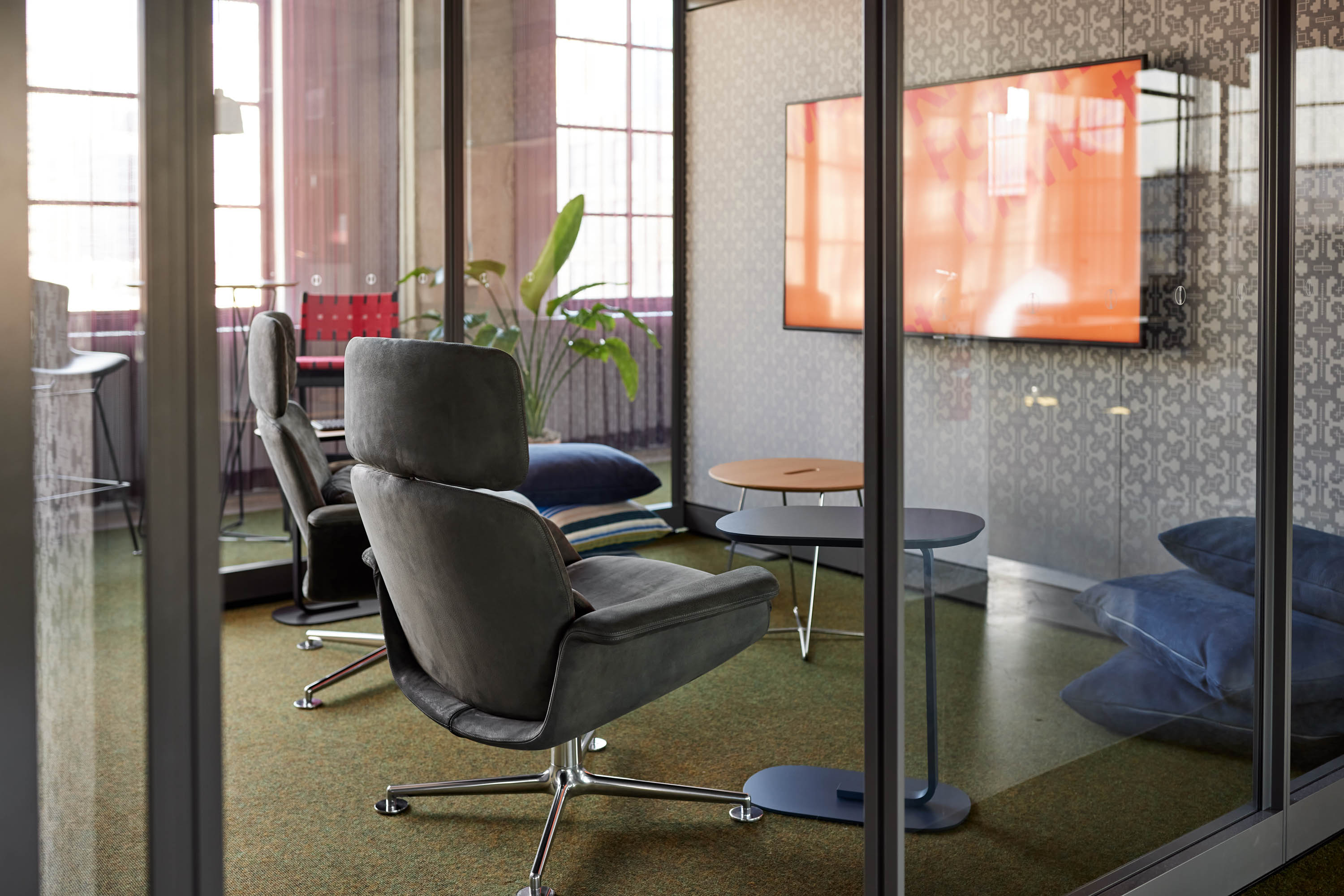 Rockwell Unscripted Creative Wall | Knoll