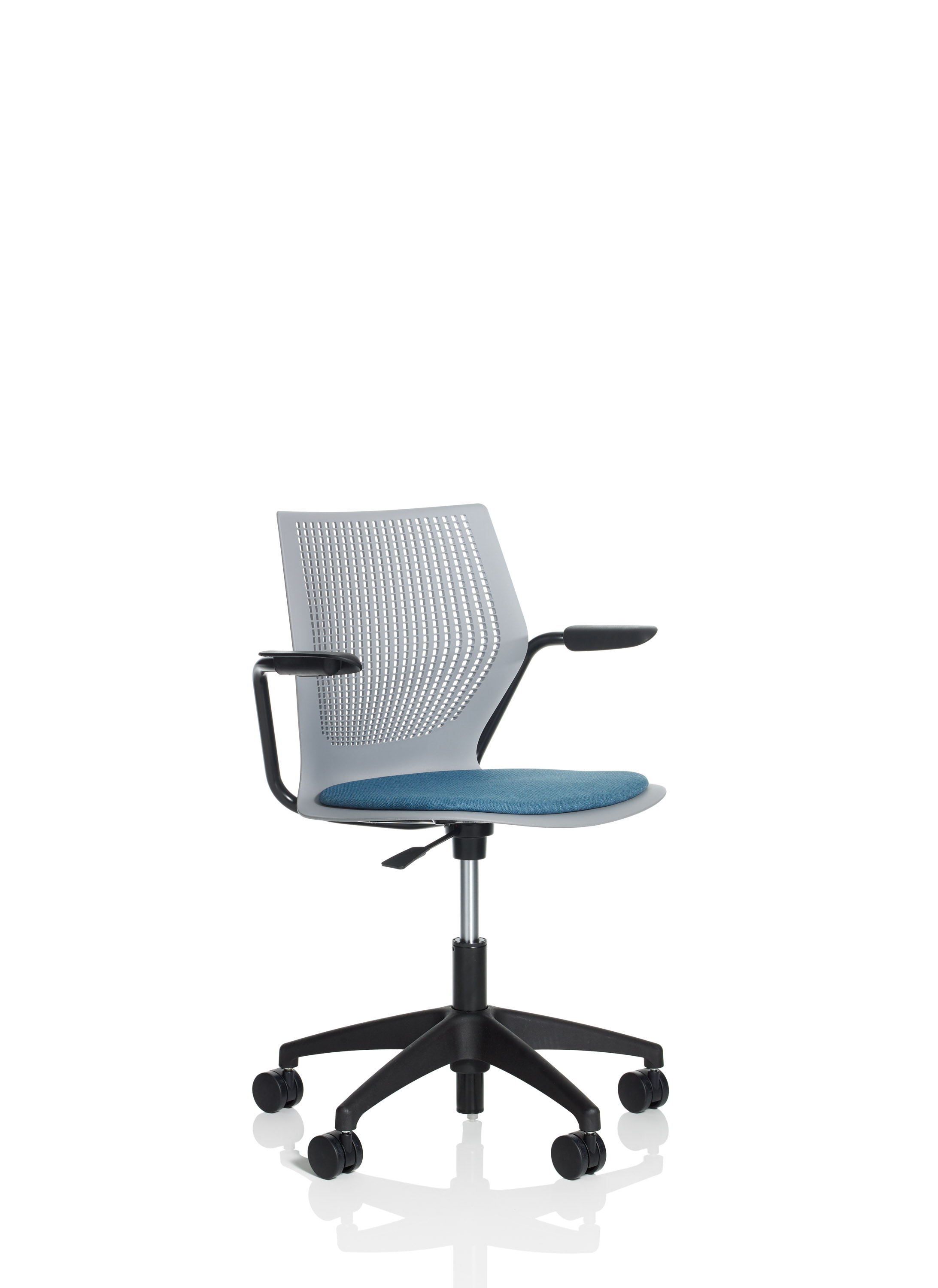 MultiGeneration by Knoll® Light Task Chair | Knoll