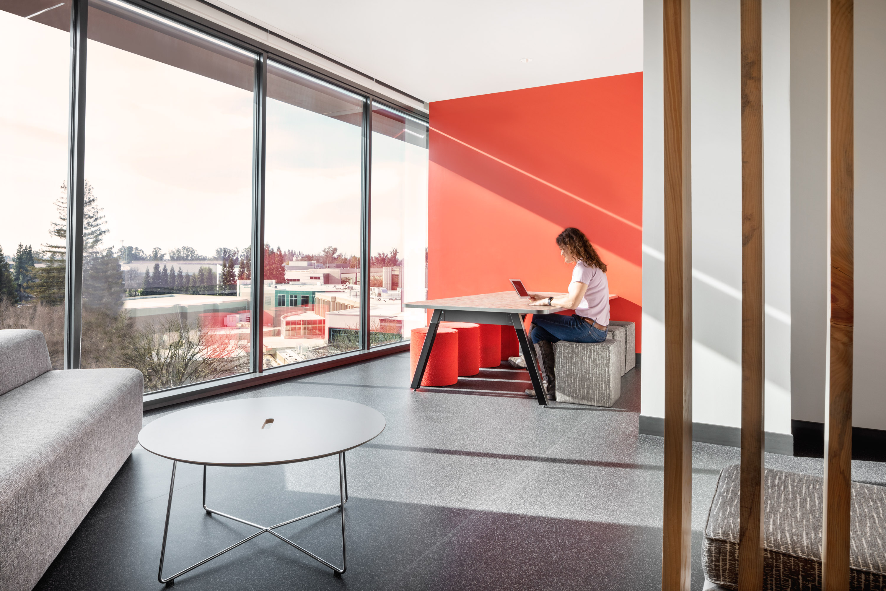 k.™ lounge | Knoll