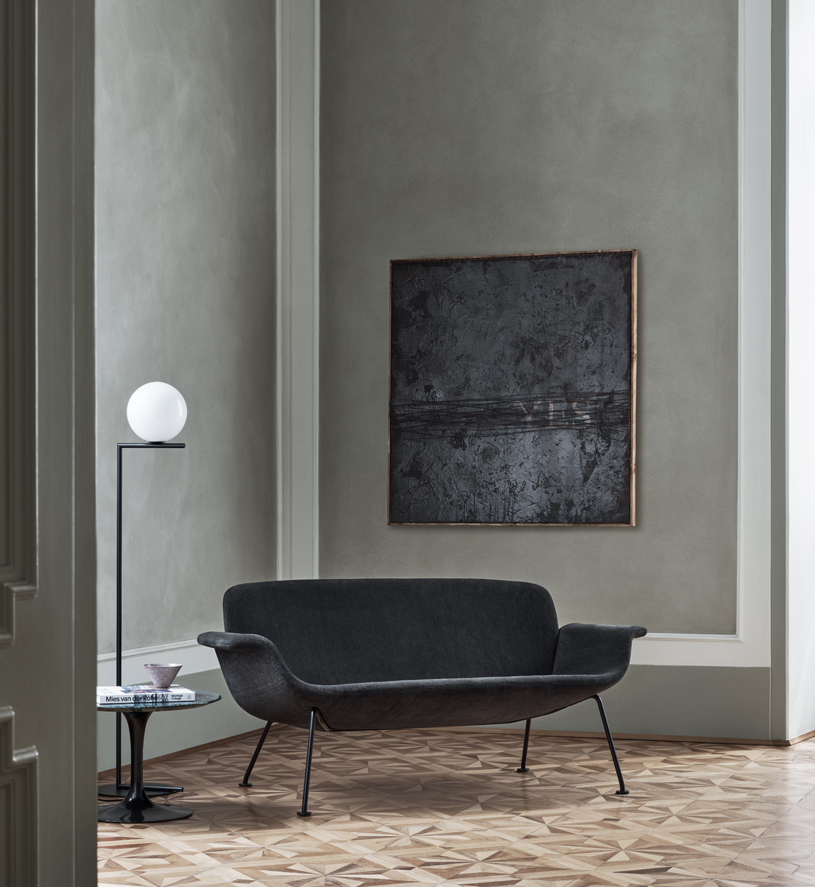 KN05 Settee | Knoll