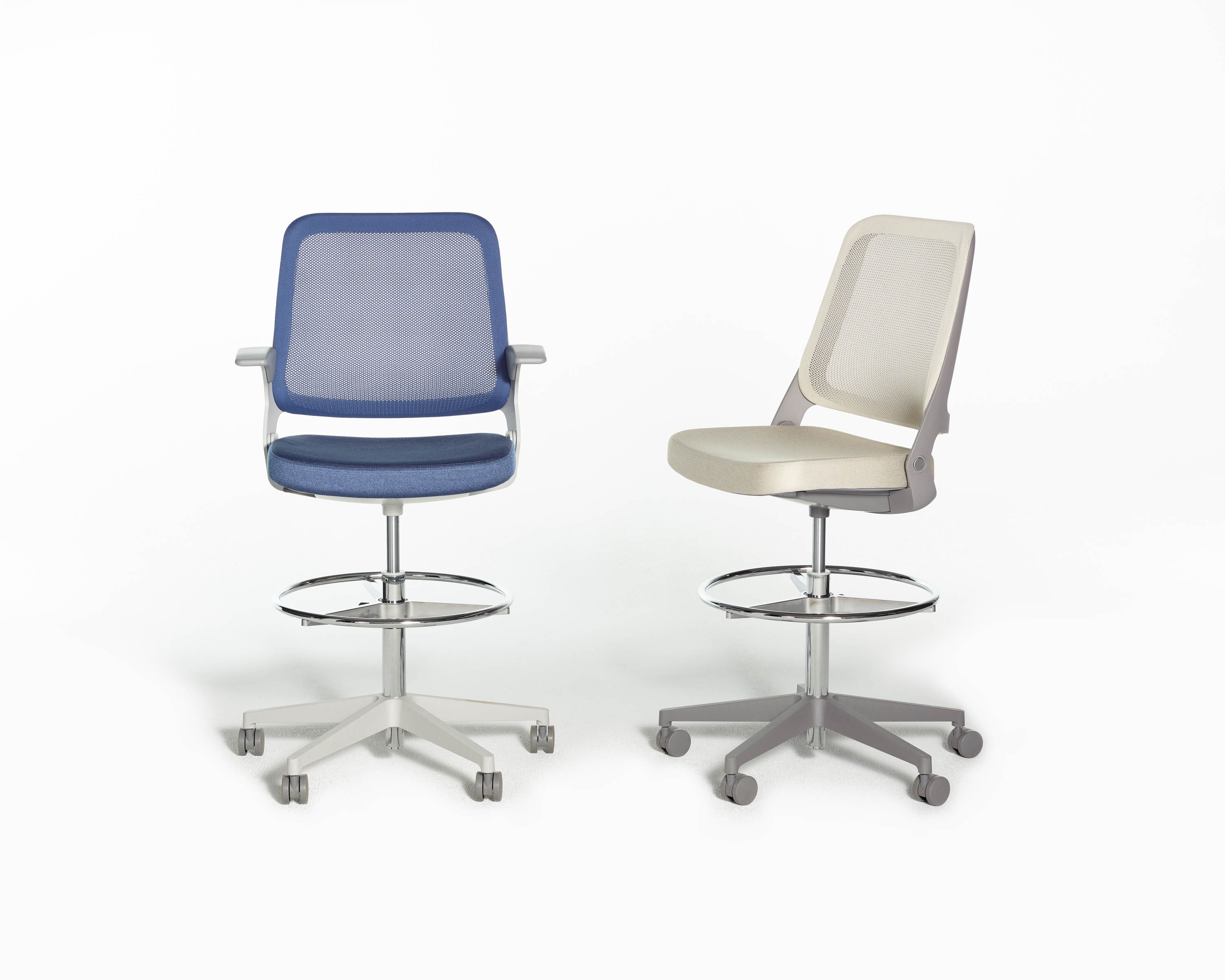 Ollo with Knit Back High Task | Knoll