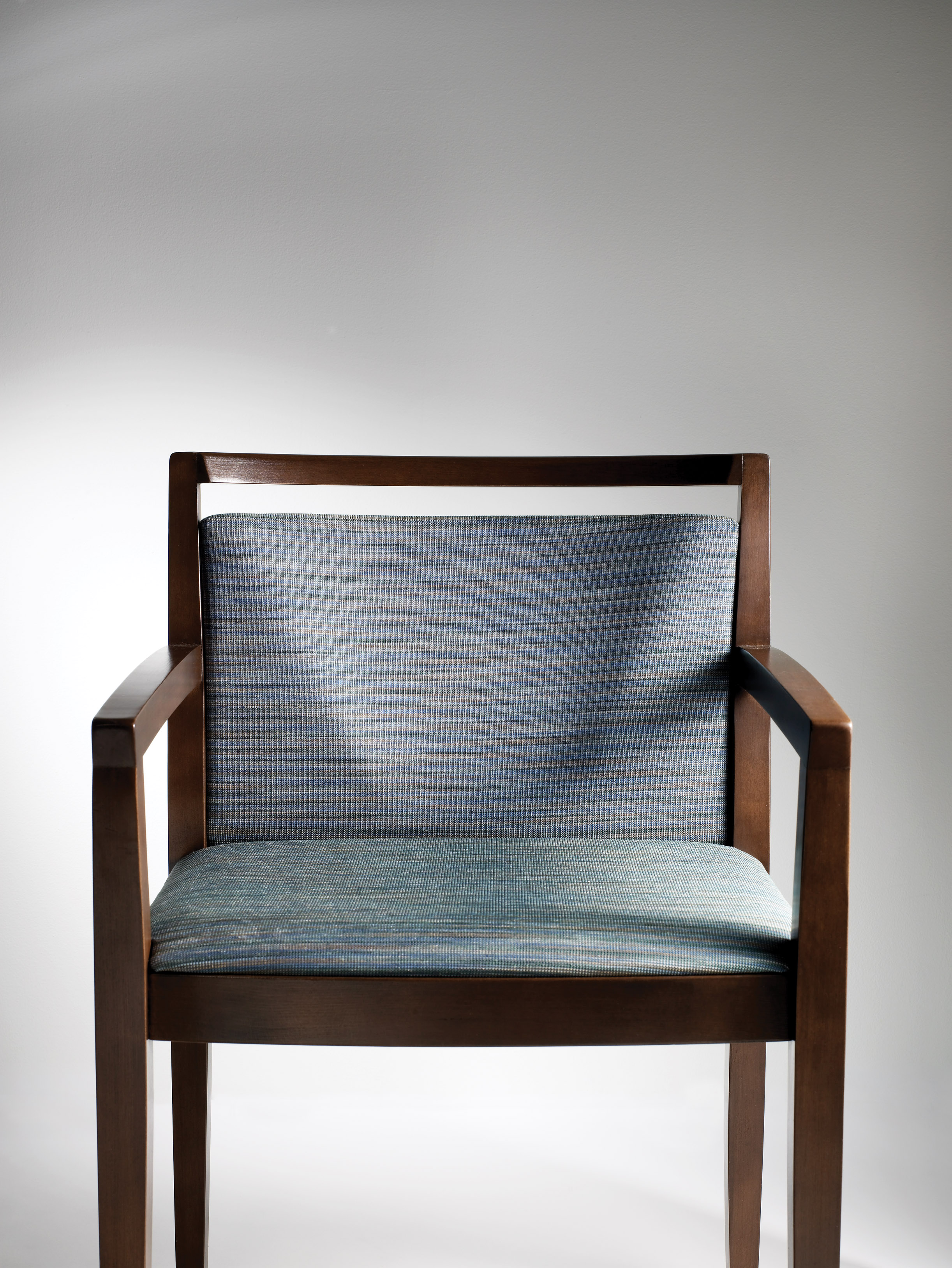 Ricchio Chair | Knoll