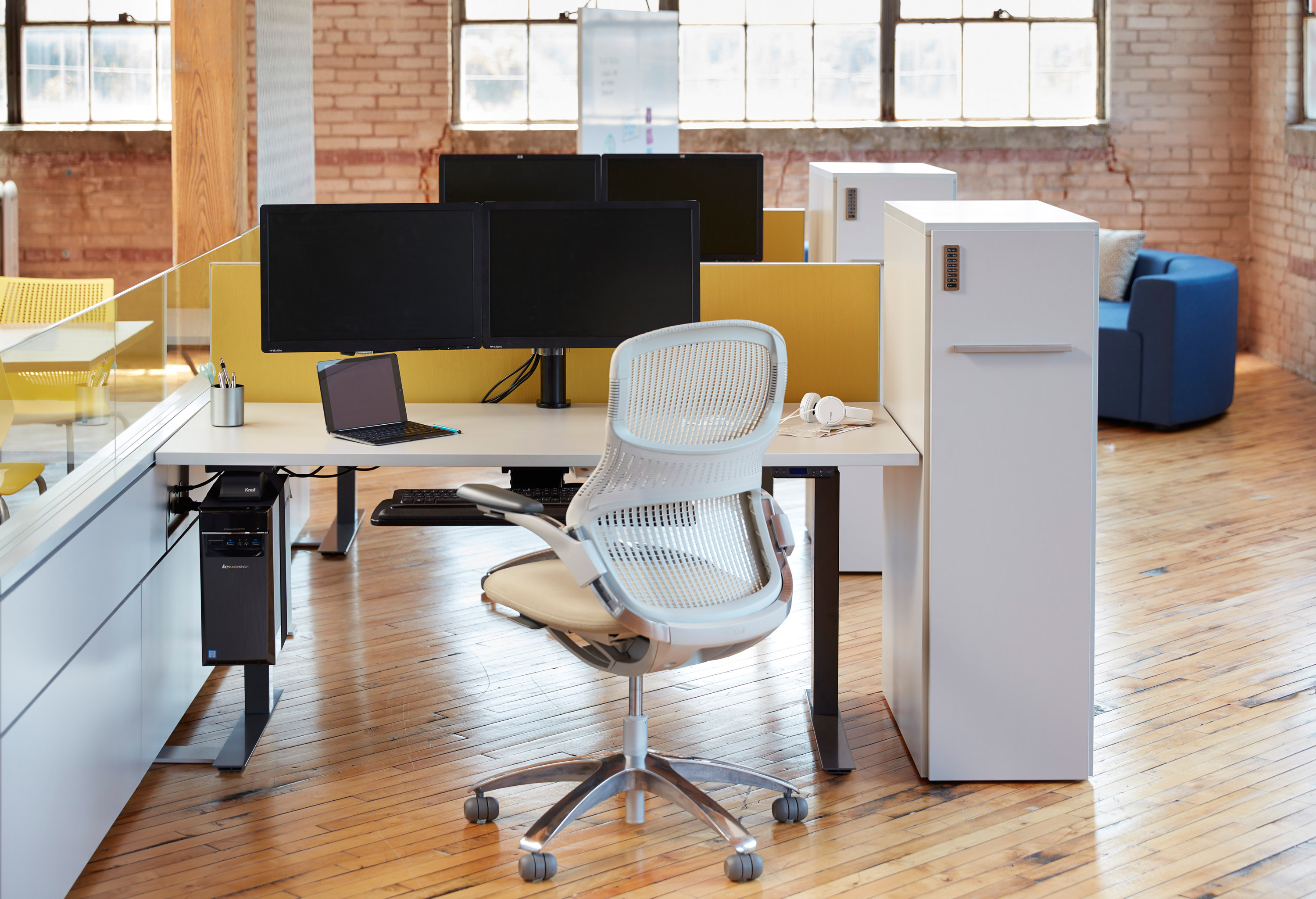 Tone™ Height-Adjustable Tables | Knoll