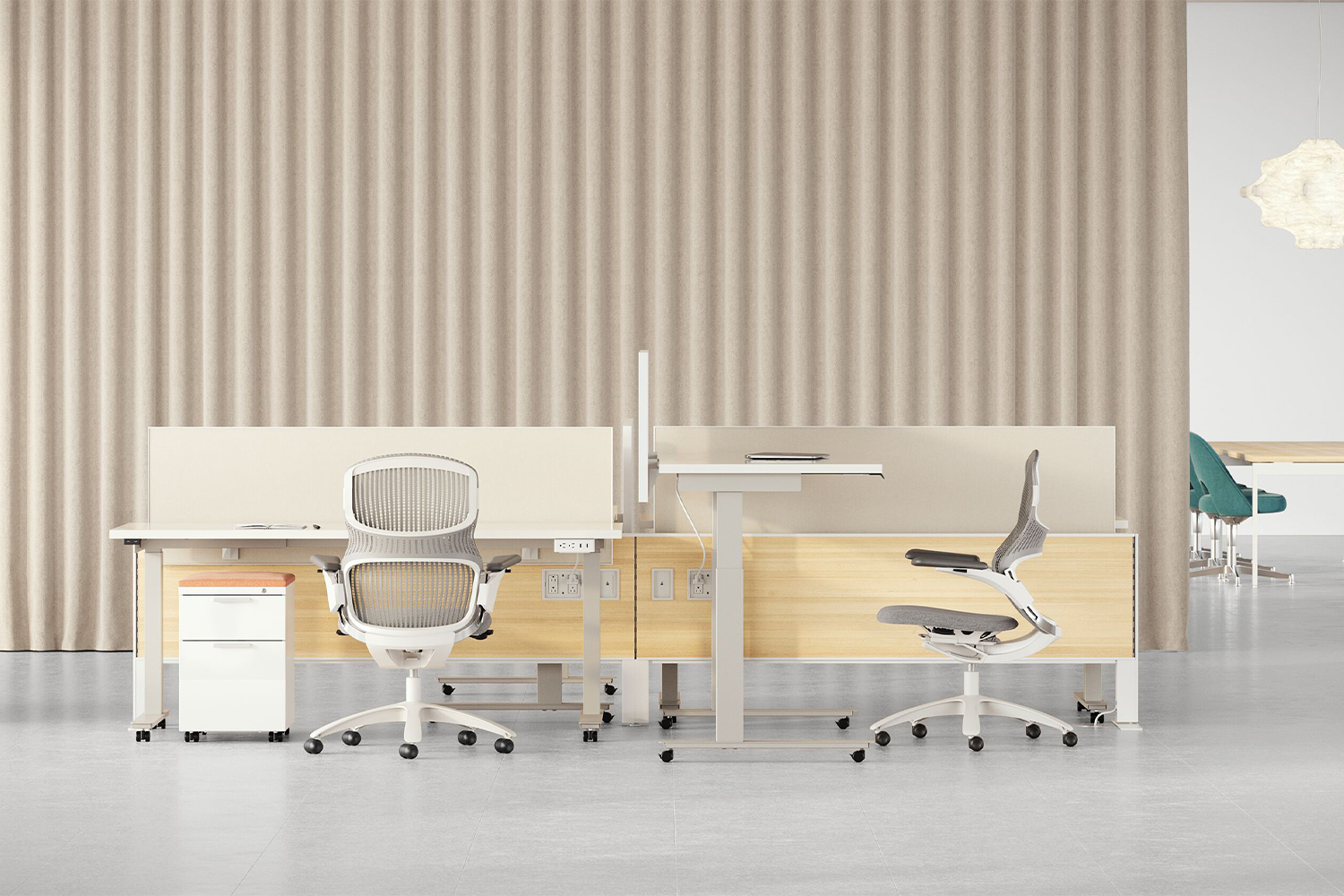 Lev by Knoll Height-Adjustable Table | Knoll