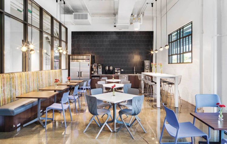 Where Modern Meets Vintage - Knoll