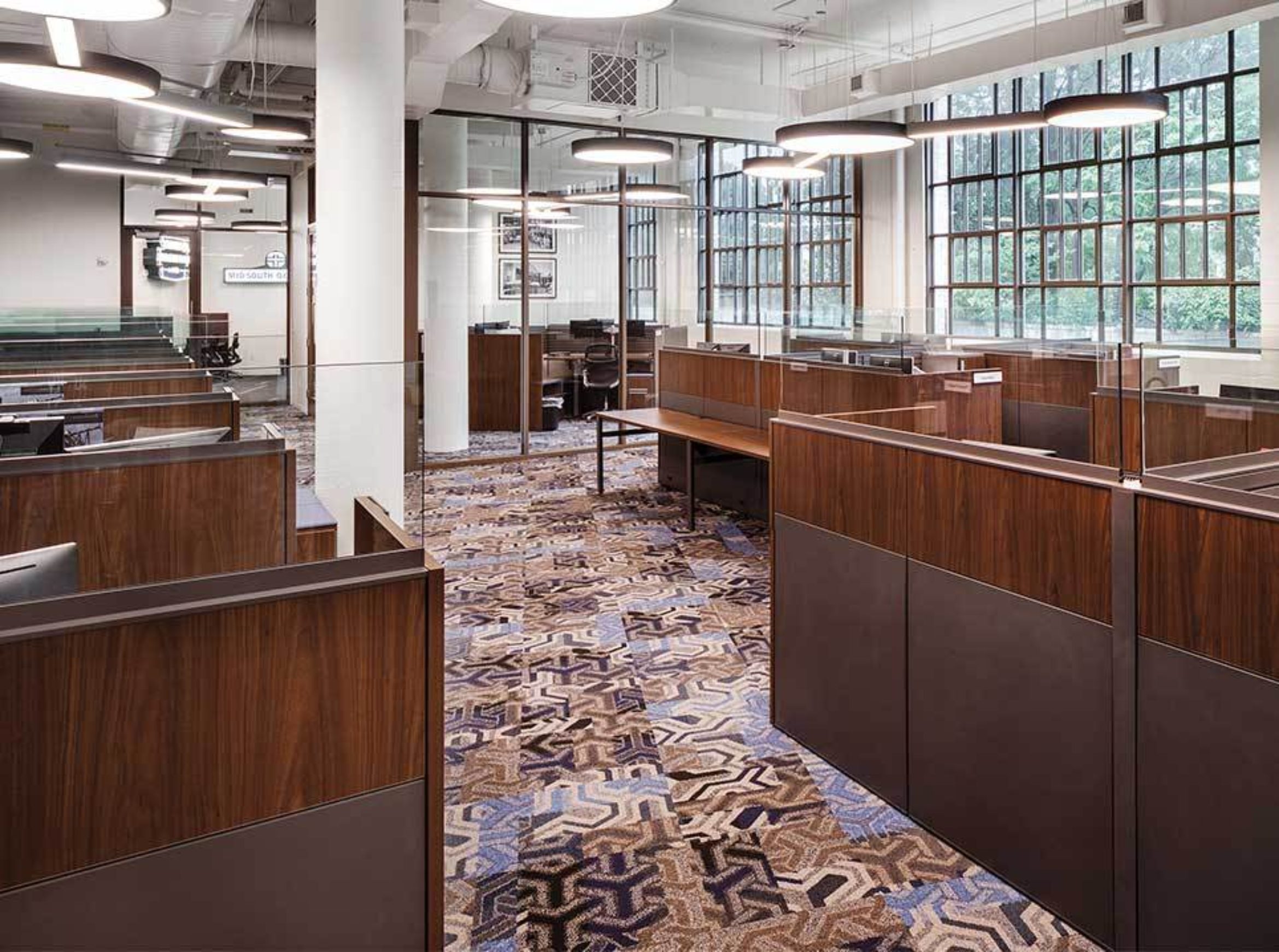 Where Modern Meets Vintage - Knoll