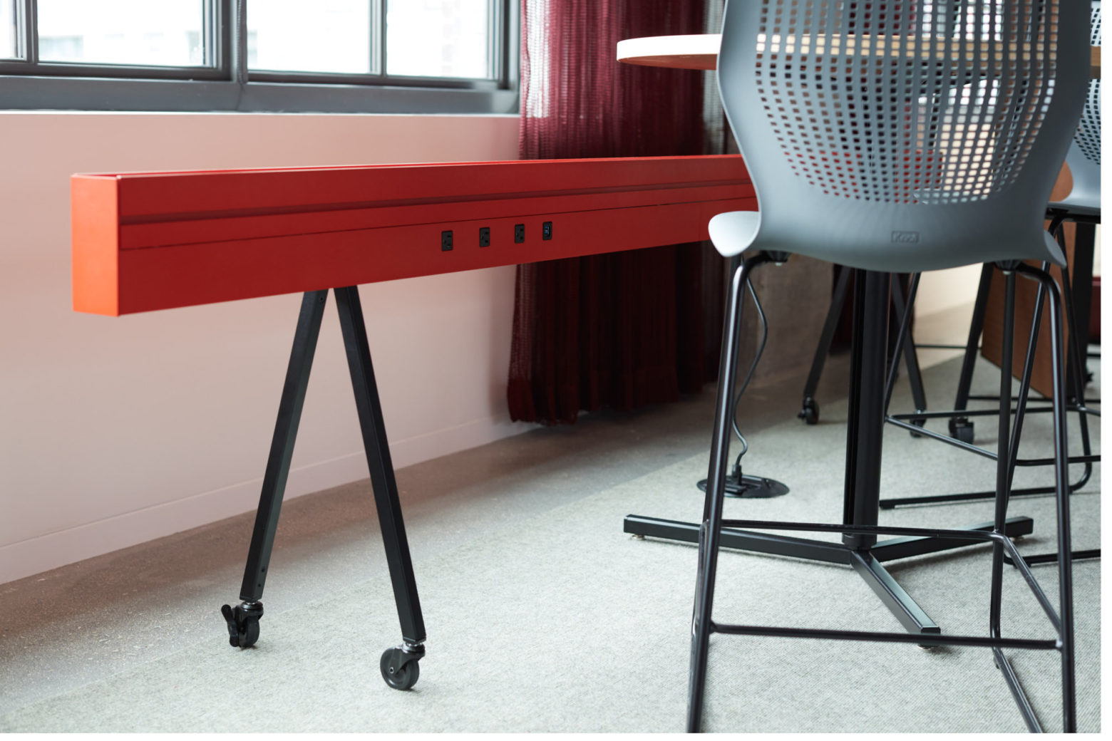 Antenna Workspaces - Knoll