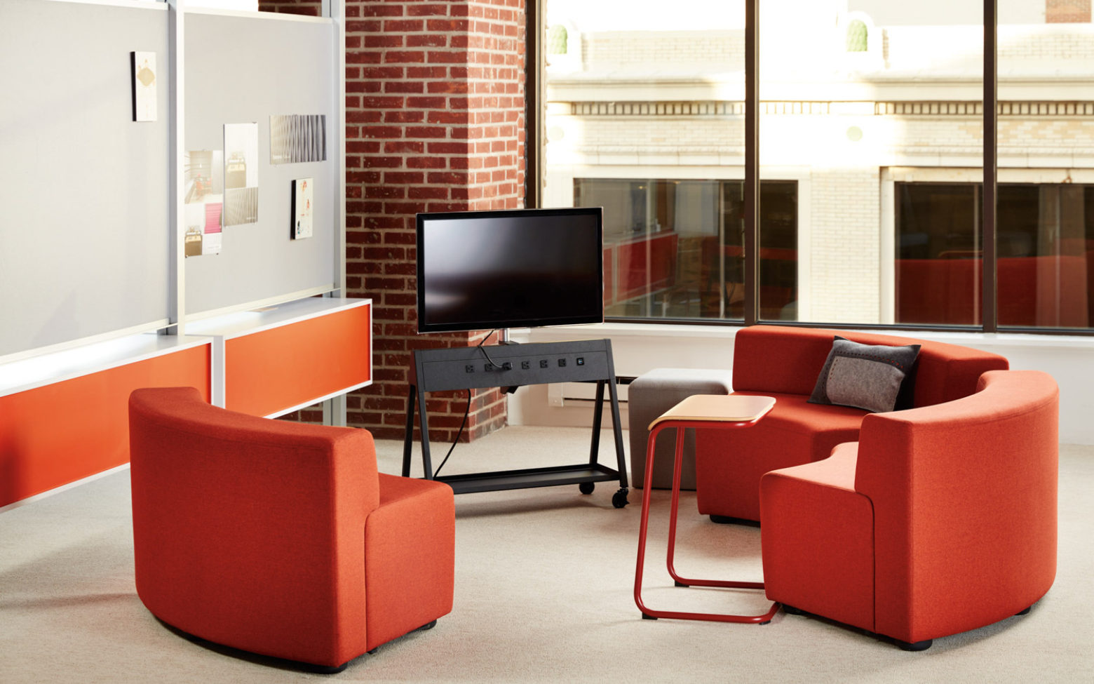 Antenna Workspaces - Knoll